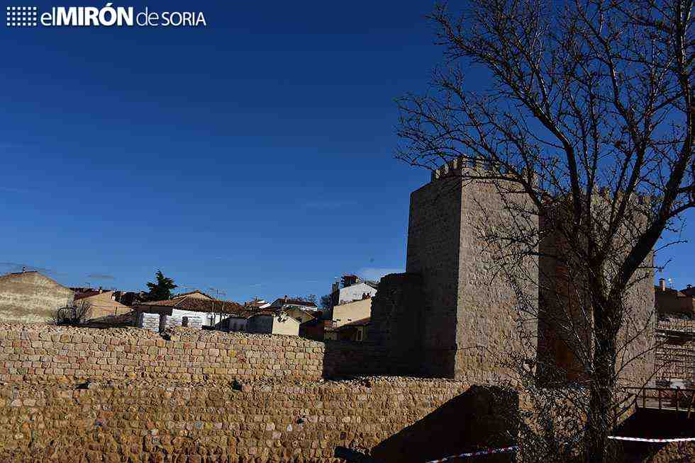 Almazán recupera su muralla - fotos