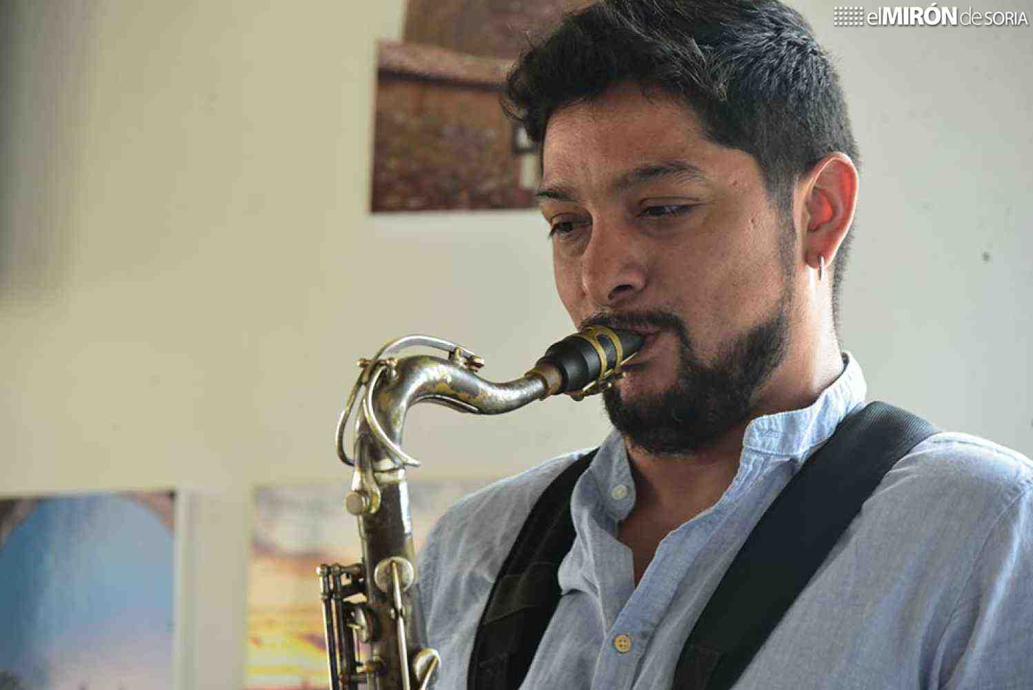 Vermú musical en Noviercas, a ritmo de jazz, con Nadir Ibarra