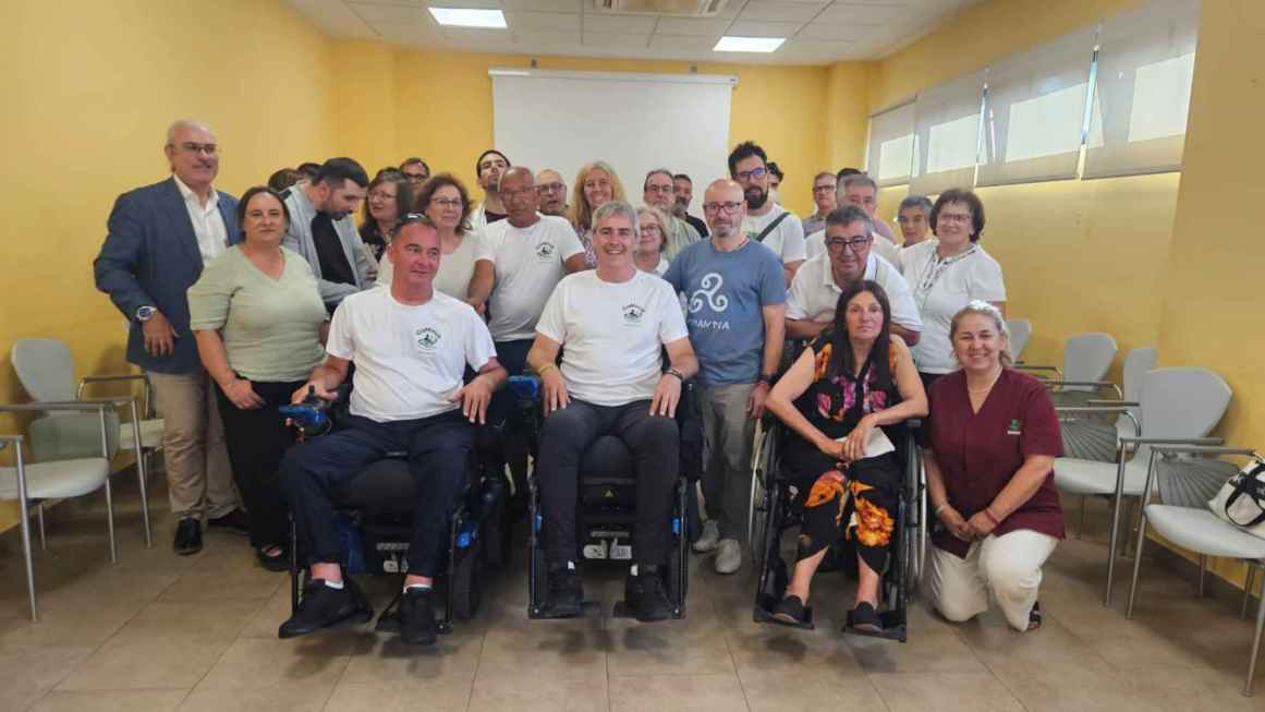 Travesía solidaria en silla de ruedas por Castilla y León